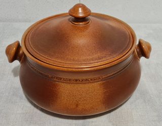 Ciotola ceramica con coperchio