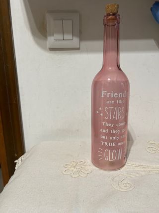 Bottiglia di design con luci interne