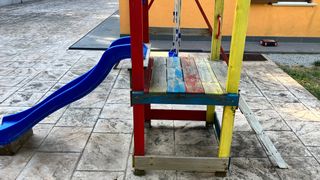 Parco Giochi Scivolo Altalena