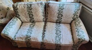 Divano 2 posti+poltrone