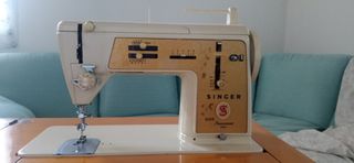 Macchina da cucire Singer Golden...