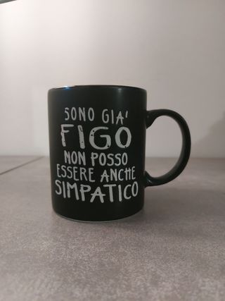 Tazza nera, scritta divertente, Figo