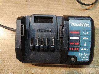 Caricabatterie Makita perfetto DC18WA