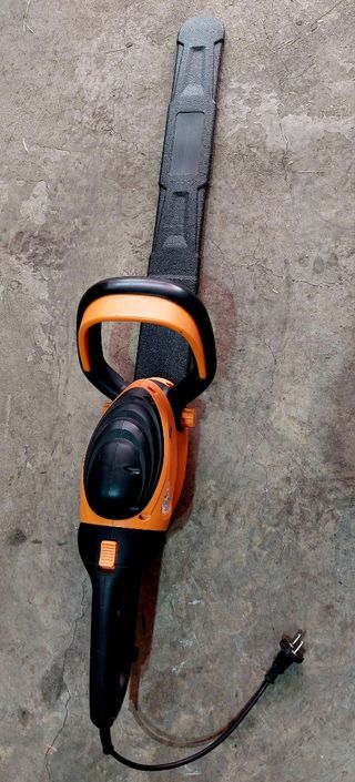 TAGLIA SIEPI ELETTRICO AXEL LAMA 66cm