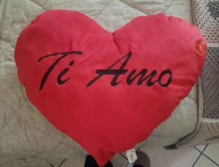 Cuscino a forma di cuore