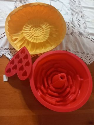 Tortiere silicone e stampo cioccolatini