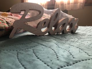 Scritta in legno “Relax”