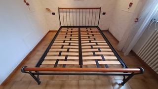 Letto matrimoniale XL in ferro battuto e