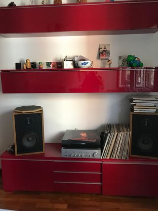 pensili, mobile TV e libreria