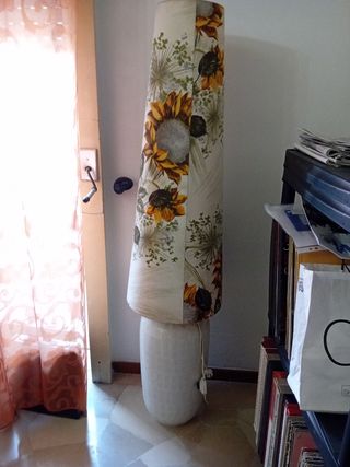 Lampada  a pavimento