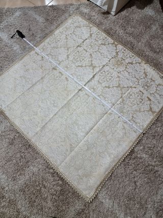 Tovaglia o copritavolo oro