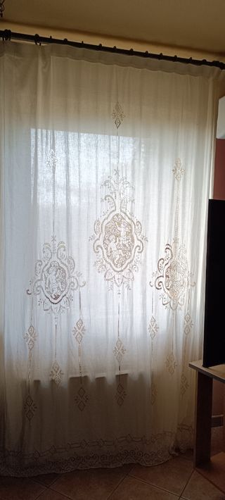 Tenda fatta a mano interamente