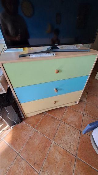 ARMADIO E CASSETTIERA PALI