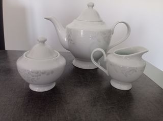 Set teiera, zuccheriera e lattiera