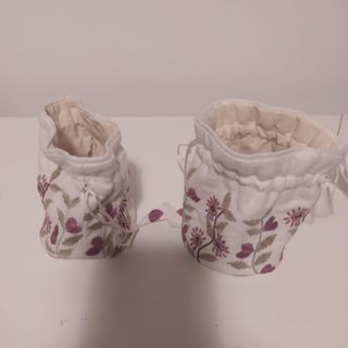 Coppia portagioie in tessuto decorato