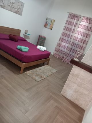 3,strutture letto come nuove