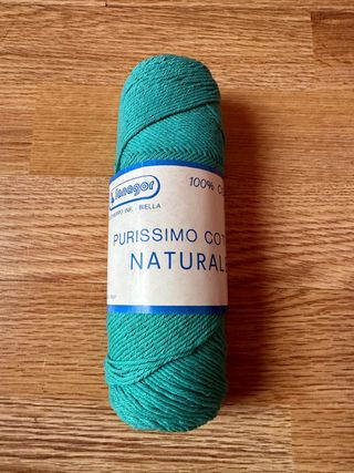 1 Gomitolo 100% Cotone