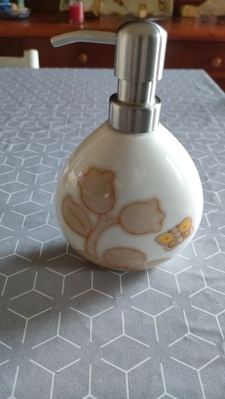Dispenser
