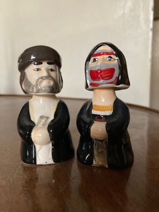 Soprammobile in ceramica - coppia