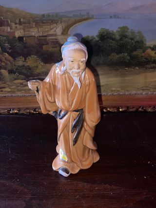 Statua in ceramica cinese (1)