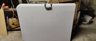 N.2 Tavoli Pieghevoli plastica rigida