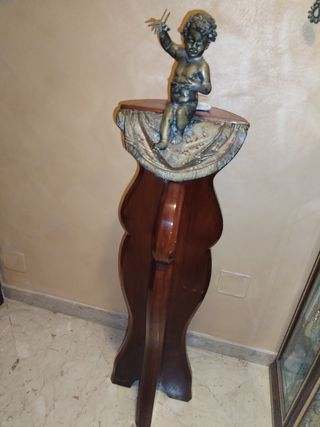 Angoliera con angelo