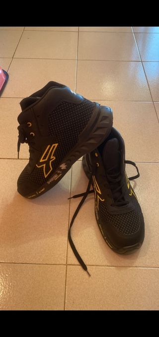 Scarpe antinfortunistiche