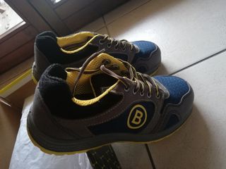 Scarpe antinfortunistiche