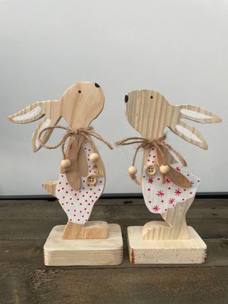 Decorazione coppia conigli in legno handmade