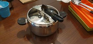 Pentola a pressione Lagostina 18/10