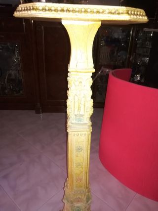 Colonna stile Veneziano