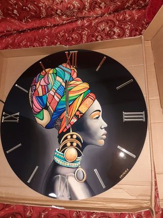 Orologio da parete nuovo