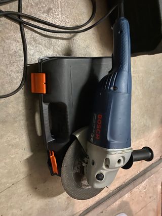 Smerigliatrice Bosh GWS 24-230 JH