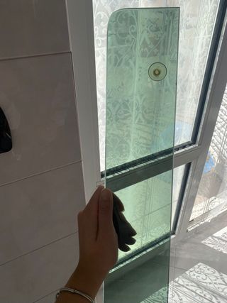 mensole di vetro verde trasparente