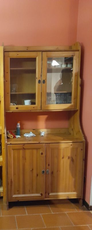 Credenza con vetrina