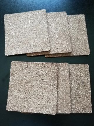 sottobicchieri in sughero