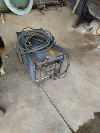 Vendo taglia plasma da 380 volt