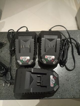 3 caricabatterie 20v Parkside