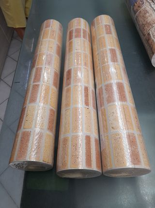 Vendo carta da parati 3 rotoli