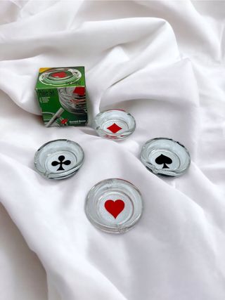 Set composto da 4 centrotavola da poker in vetro