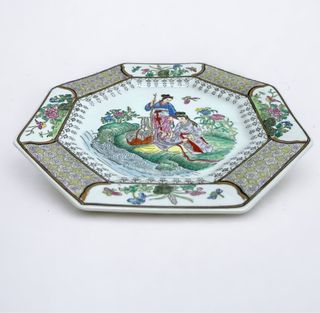 Piatto ottagonale Chinese Satsuma decorato  a mano