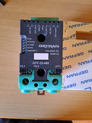 STATIC RELÉ PROGRAMABLE GEFRAN