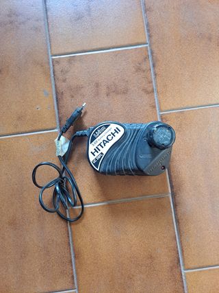 Caricatore Hitachi 3.6V UC 3SFL + Batteria