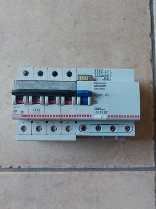 bticino modulo differenziale salvavita 32A 50mA G4