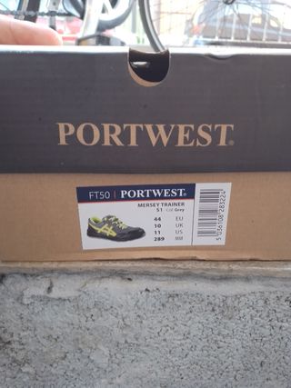 Scarpe antinfortunistiche