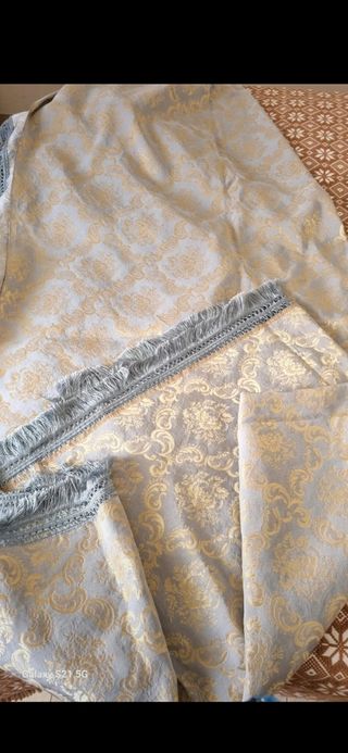 Copriletto damascato