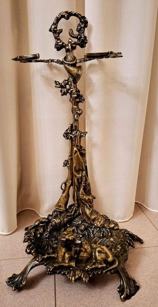 portaombrelli art deco francese con scena caccia