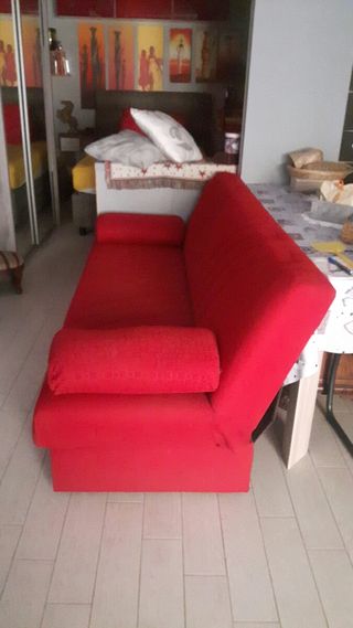 Divano letto 3 posti rosso