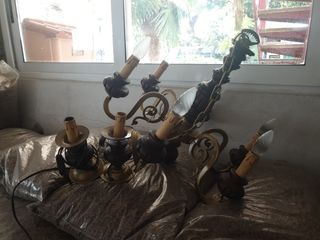 lampadario con lampade da comodino