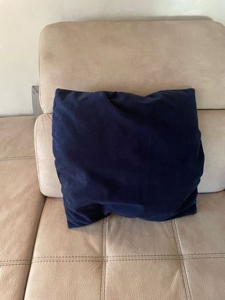 2 cuscini in alcantara